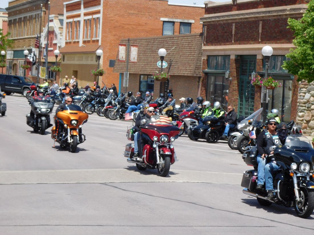 Riders honor fallen group member | News, Sports, Jobs - The Journal